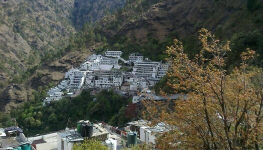 11 Famous Temples in Jammu And Kashmir, India - TRISOJ