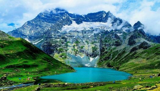11 Famous Hikes & Treks in Jammu and Kashmir - TRISOJ